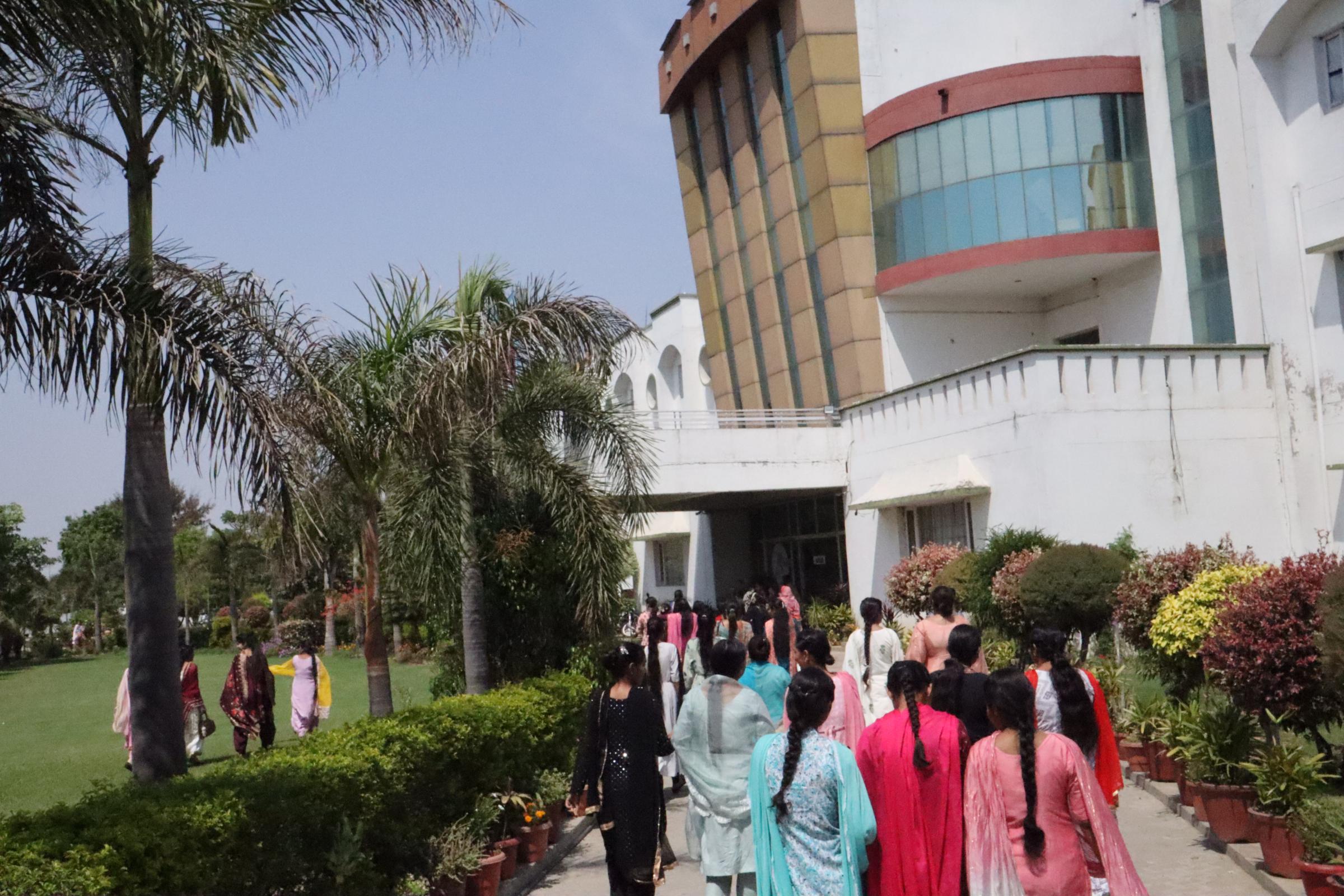 ASIAN GROUP OF COLLEGES